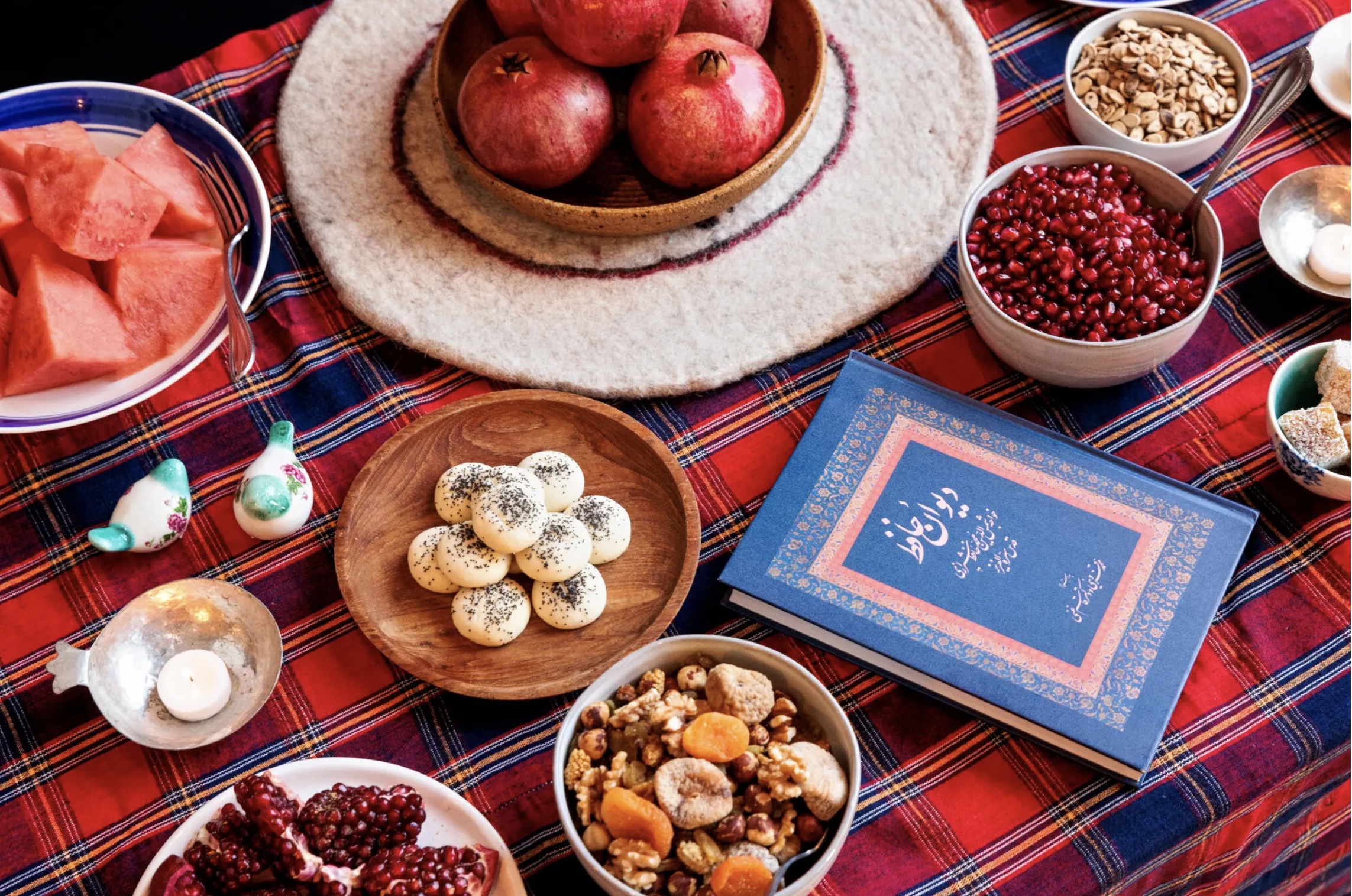 iroon.com: Photos: Welcoming Brighter Days on Yalda With Pomegranates