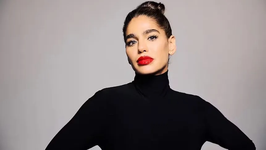 iroon.com: Photos: Shab on her new album One Suitcase: “It reflects my ...